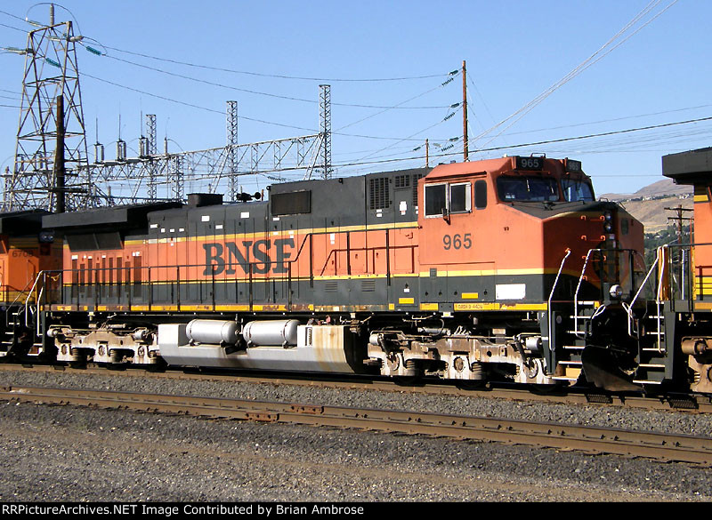 BNSF 965